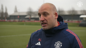 Man Utd coach sings praises of “great” James Overy, he experienced ...