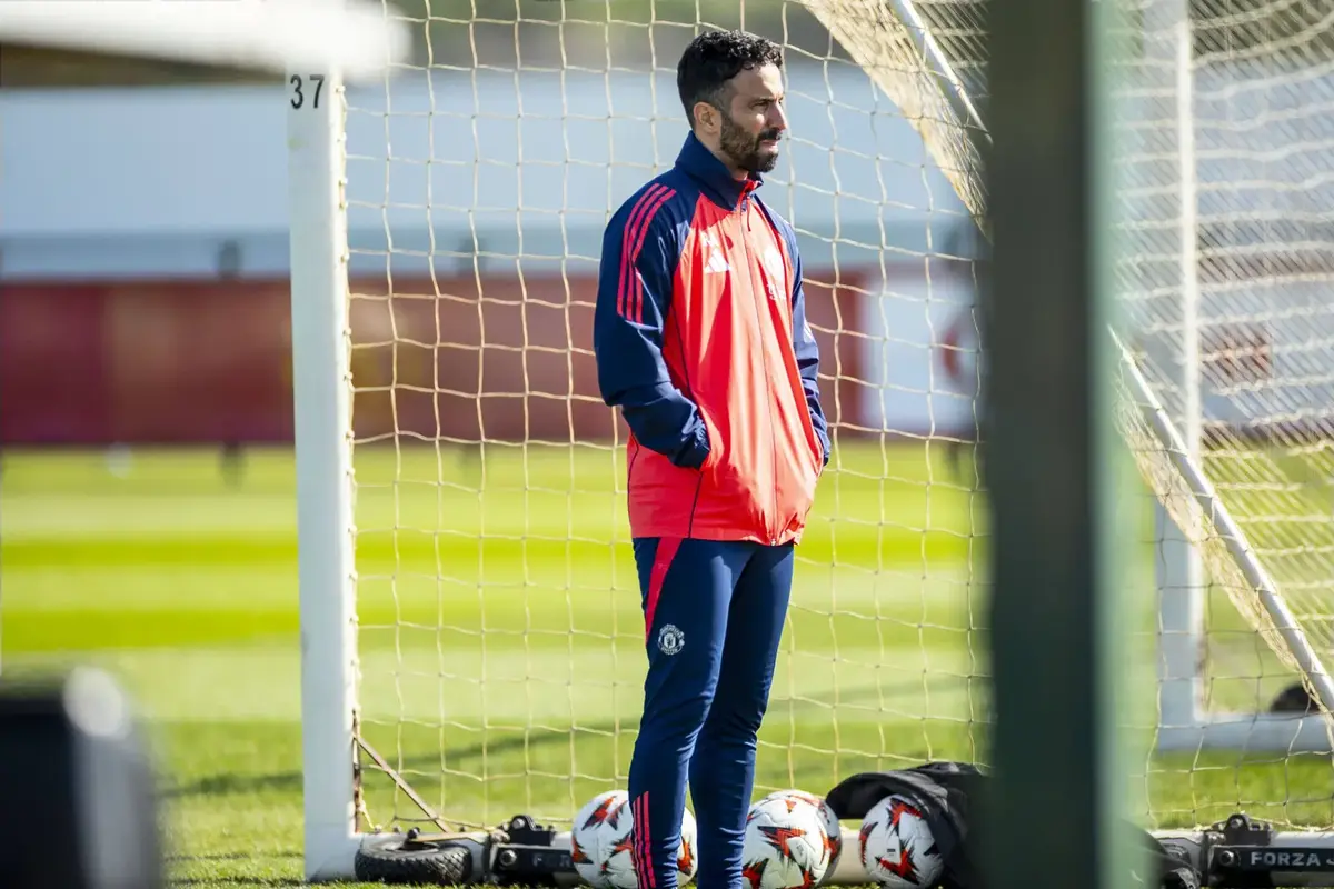 Ruben Amorim promotes two Manchester United academy players ahead of ...