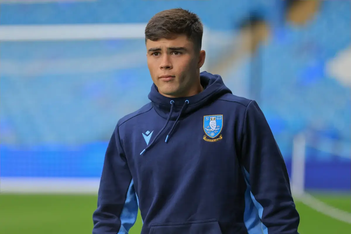 Sheffield Wednesday want to sign two more Manchester United stars on ...