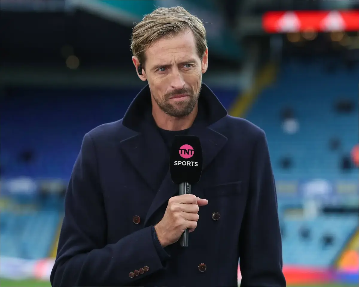 Peter Crouch praised Joshua Zirkzee for his performance for Man Utd ...