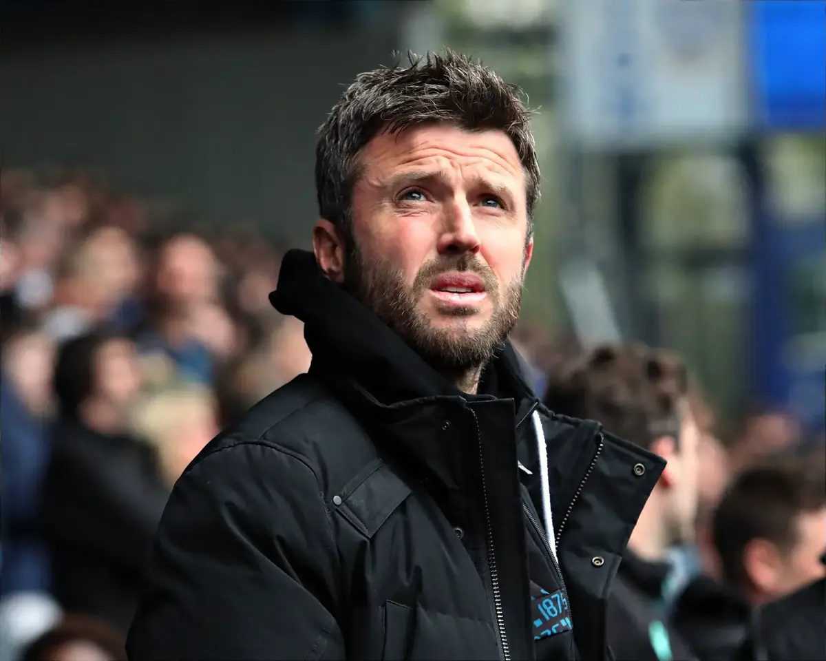 Michael Carrick’s stance on full-time Man Utd job revealed as he leads ...