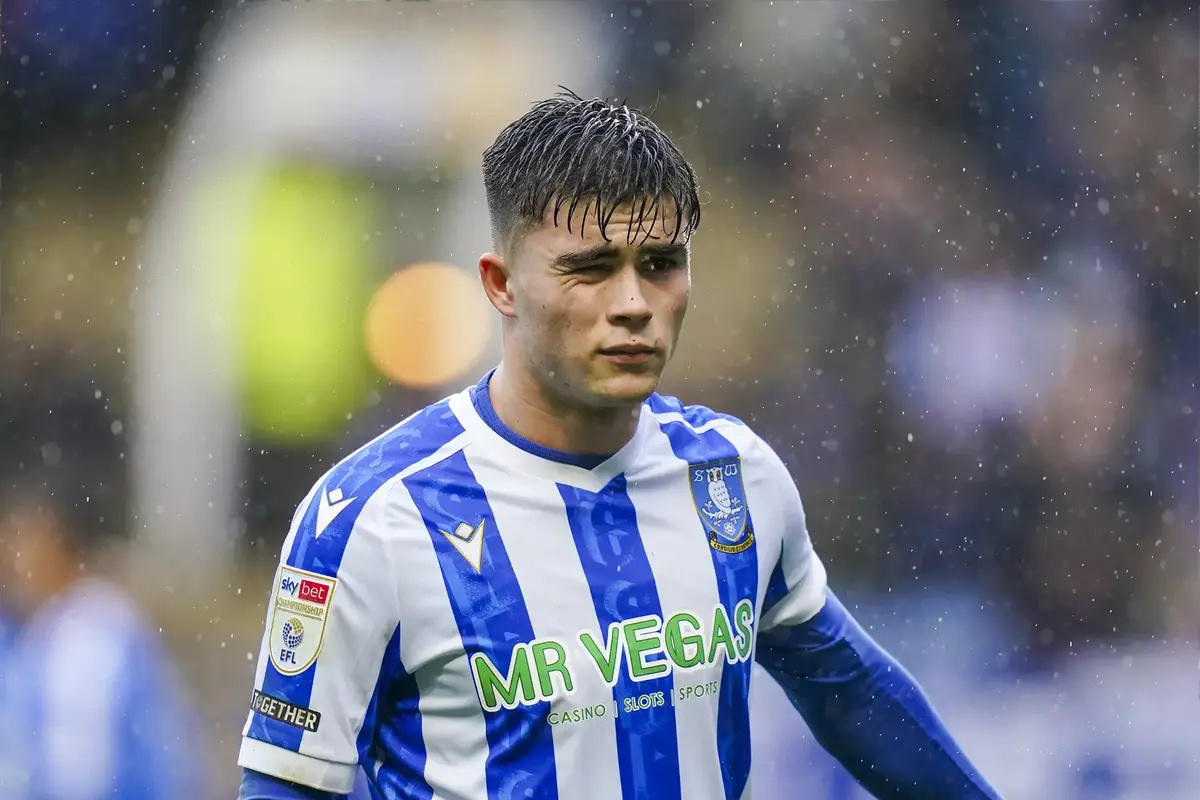 Harry Amass’ future update given after Man Utd loanee returns from ...