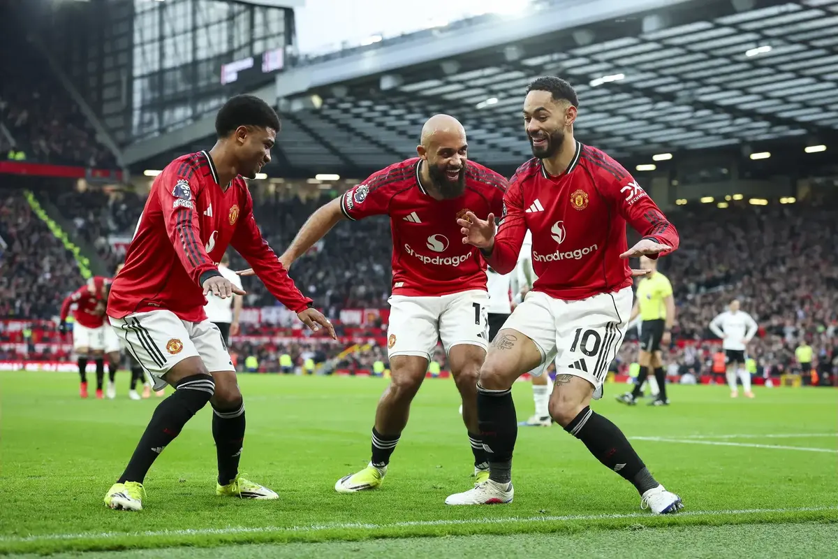 Alan Smith says Matheus Cunha has ‘stardust in his boots’ after ...