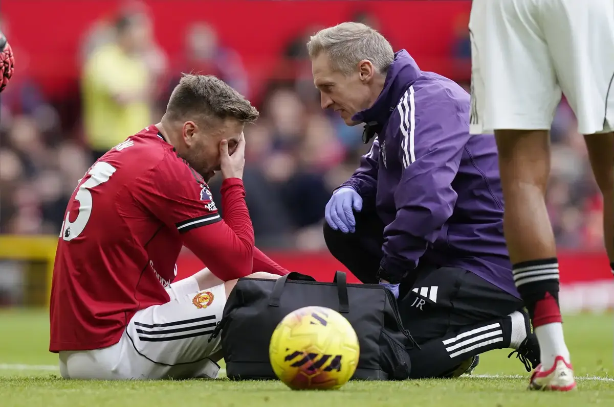 Maguire, Shaw, Martínez: Man Utd injury news and return dates vs ...